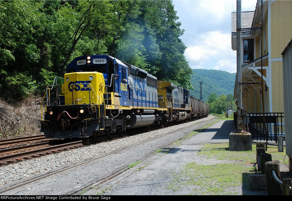 CSX 8863